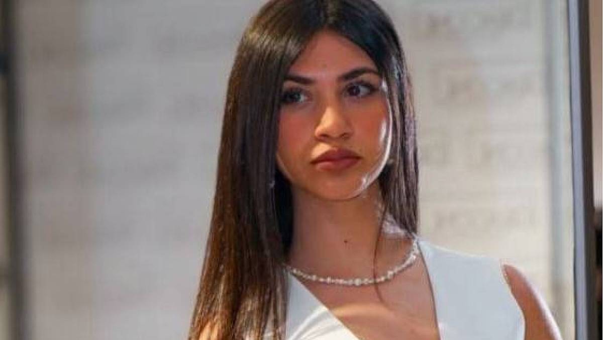 Angela Pino dal Cilento a Gallipoli come finalista a Miss Mondo Italia 2026